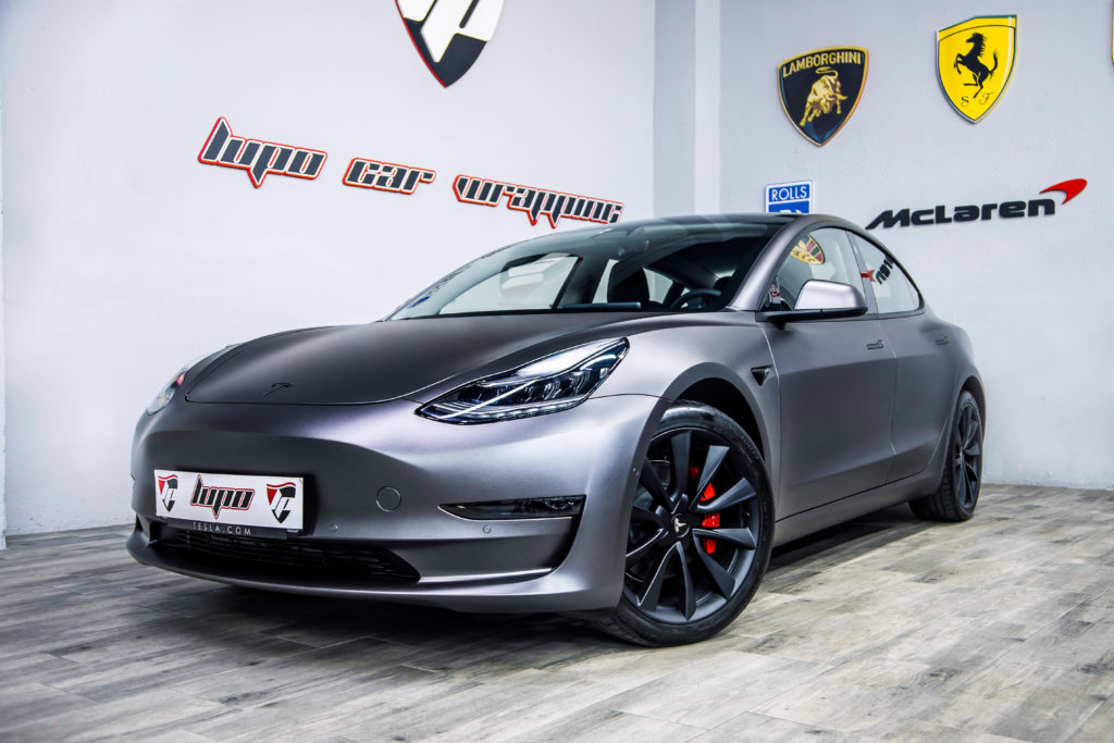 Tesla Model 3 full wrap gris antracita - Lupo Car Wrapping